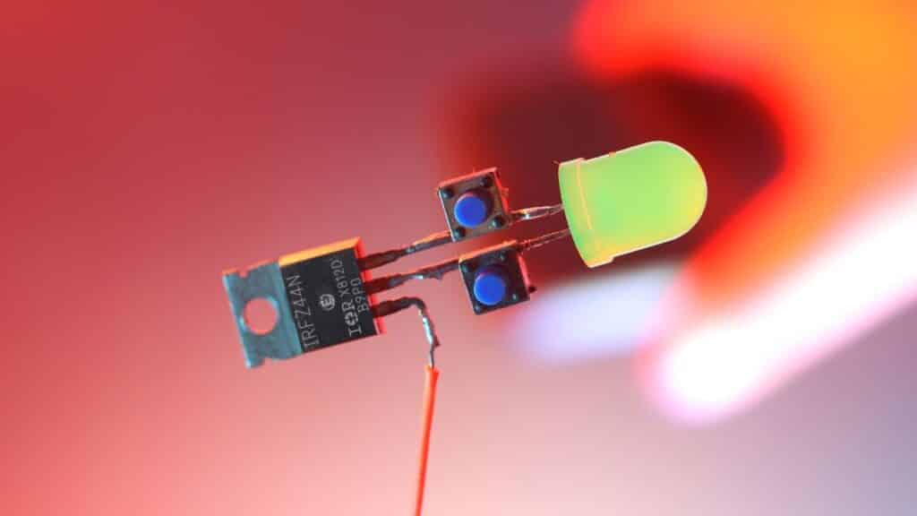 Simple Electronics Projects Schematics: | CircuitBest